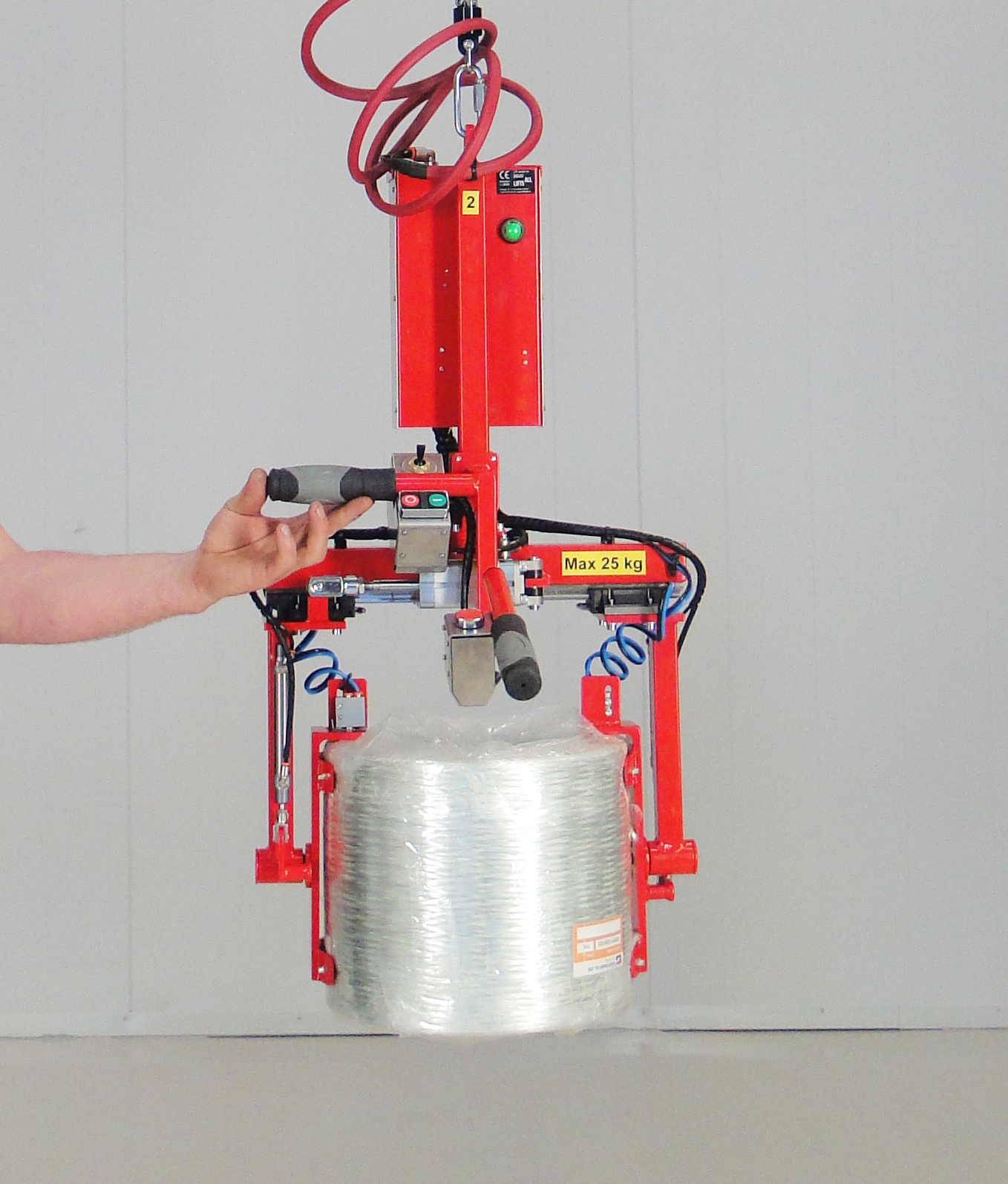 Roll gripper 89-10531 | Lift rolls | Quick and easy lifting | Lifts All AB